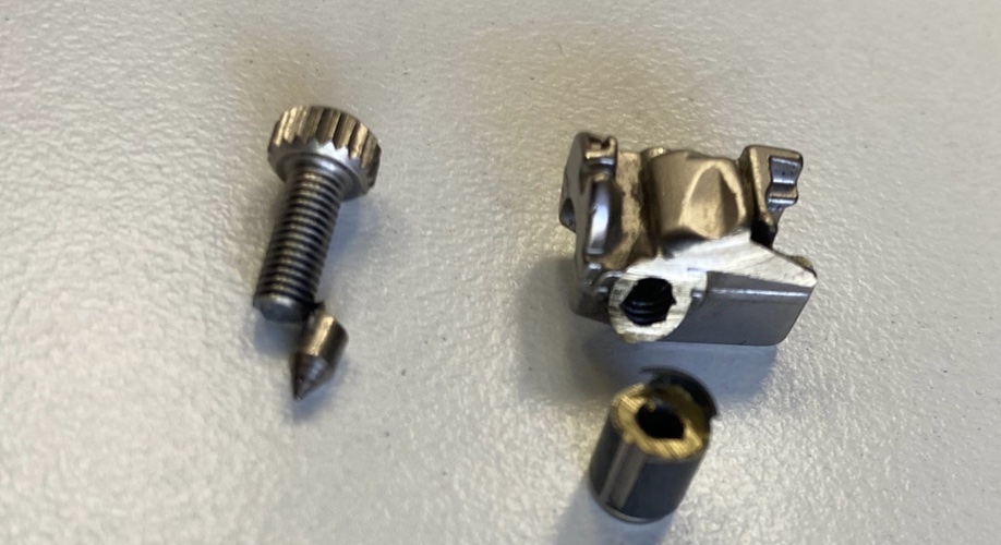 How to Replace a Sewing Machine Needle - The Sewing Machine Shop